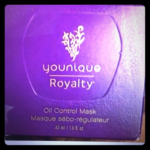 Younique | Skincare | Nwt Oil Control Mask Royalty | Poshmark